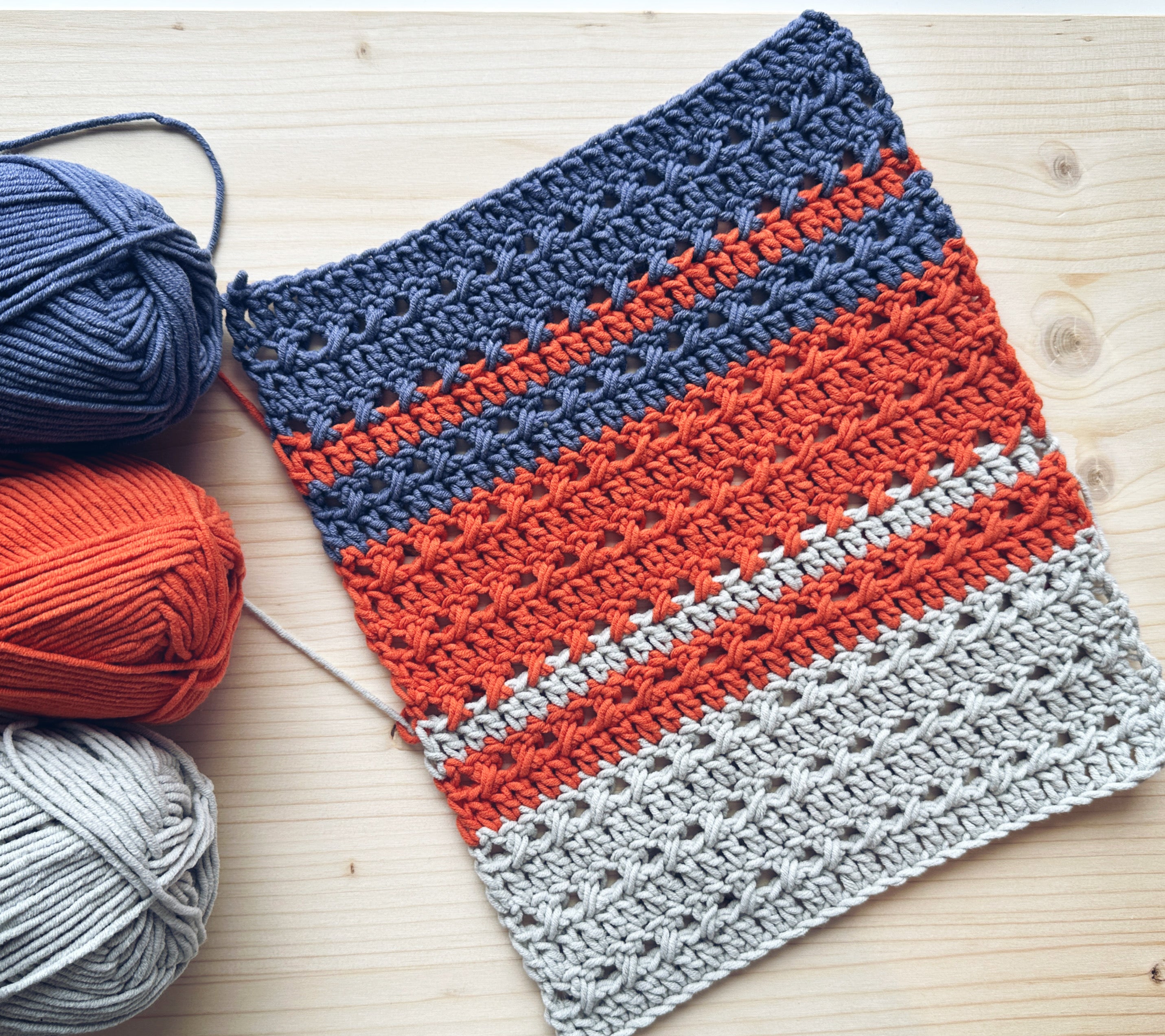 Perfect Combination And Sequential Color Change – TheMailoDesign